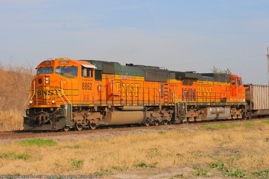 BNSF 8862 WEST